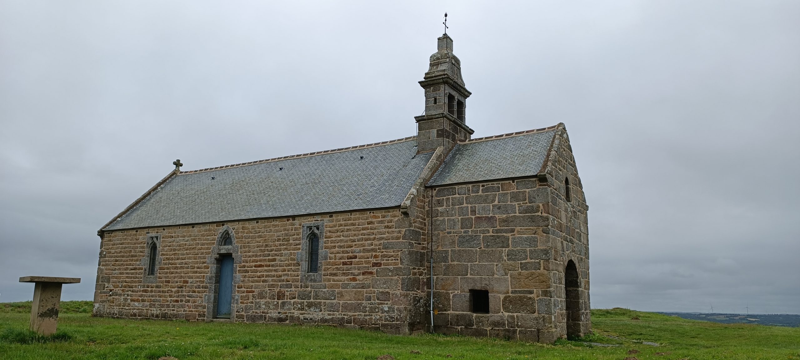 Pédernec, La chapelle St Hervé - A travers l'Hexagone